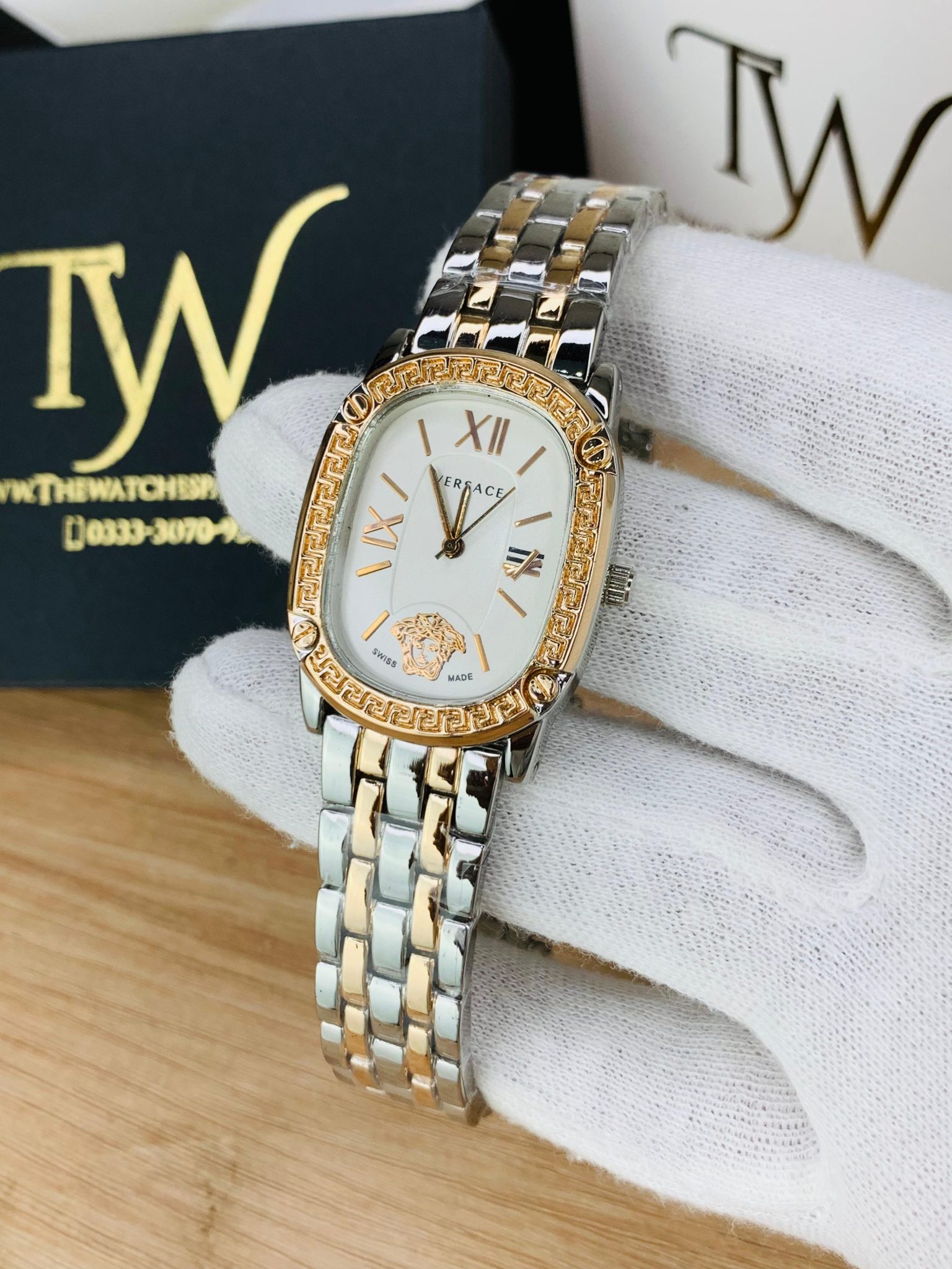 Versace Rose Two Tone For Women – TheWatchesPakistan